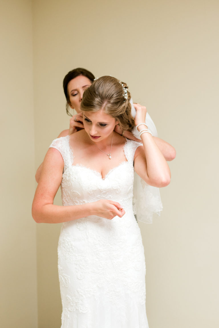 Jordan and Lauren Wolter's | Kempker's Back 40 Wedding, Jefferson City ...