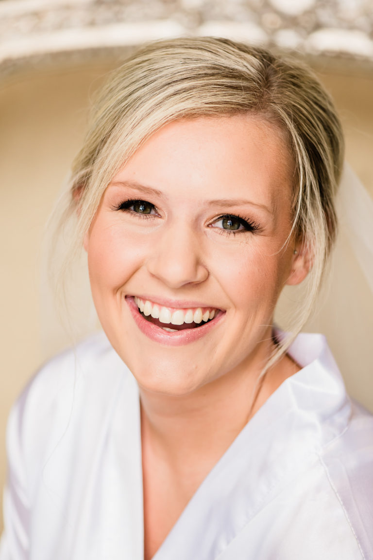 Mr. & Mrs. Allen | Capital Bluffs Event Center - Morgan Lee Photography